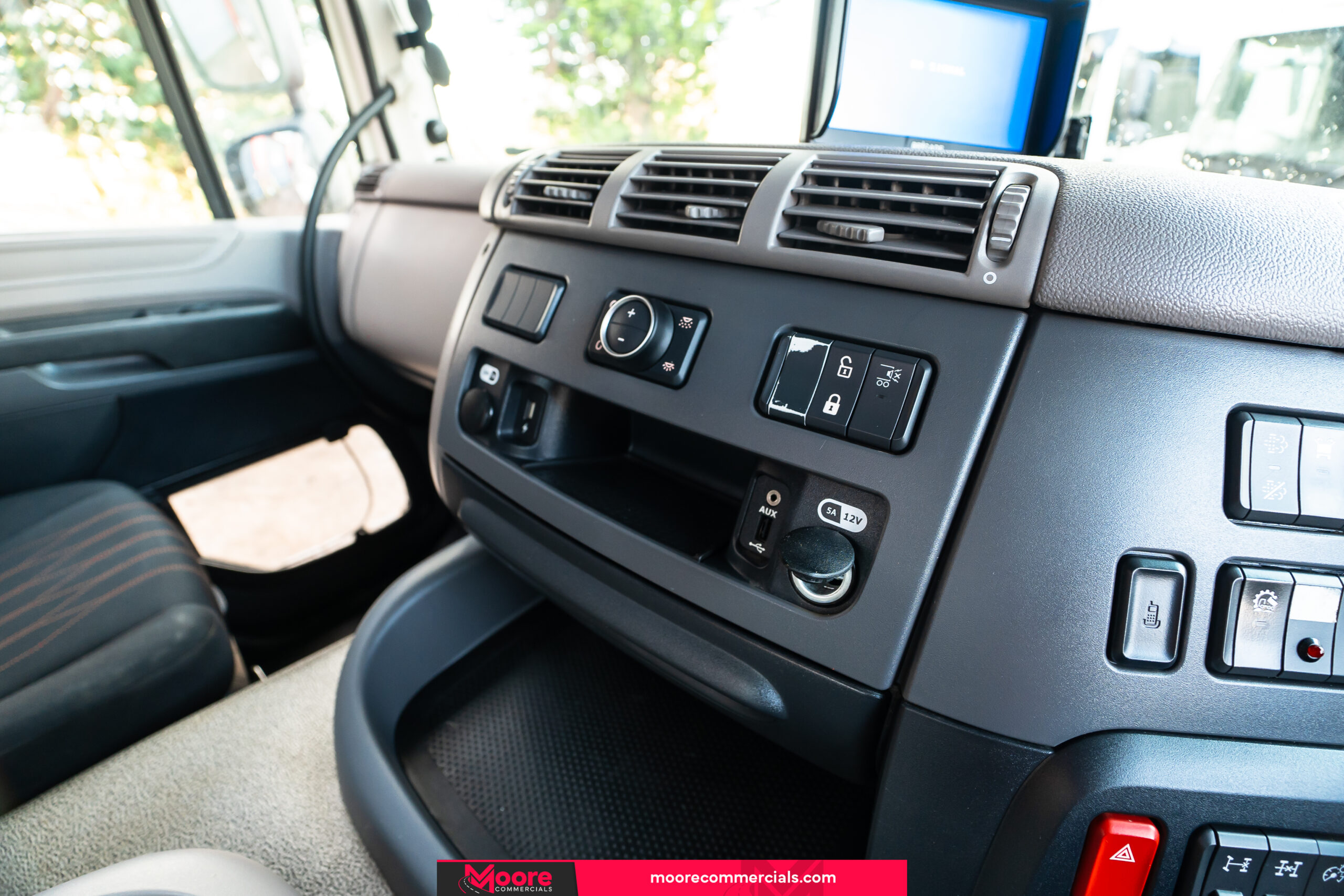 2021 (71) DAF CF 450 FAD CONSTRUCTION Day Cab