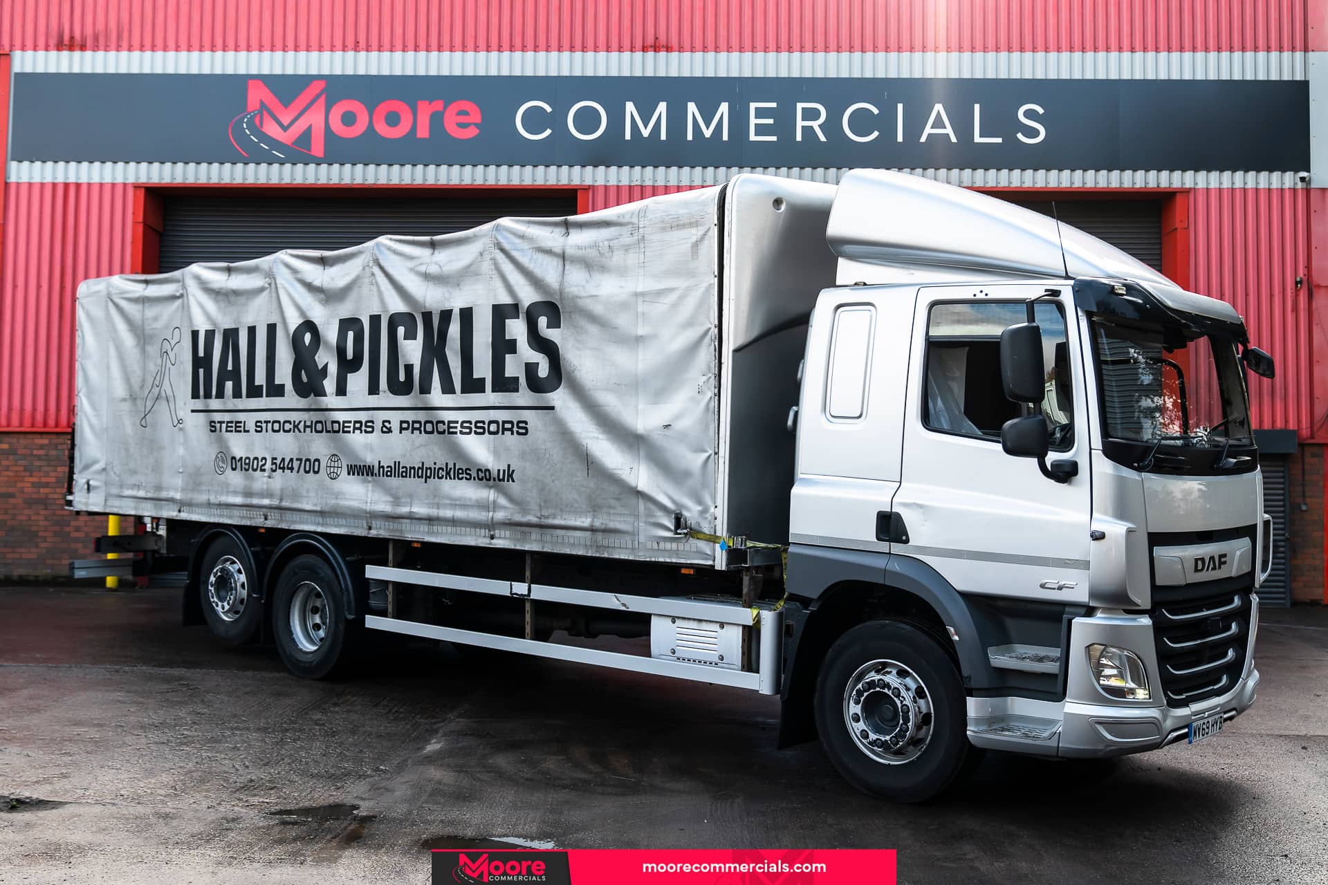 2020 (69) DAF CF 320 FAR 26T 28FT Sleeper Cab