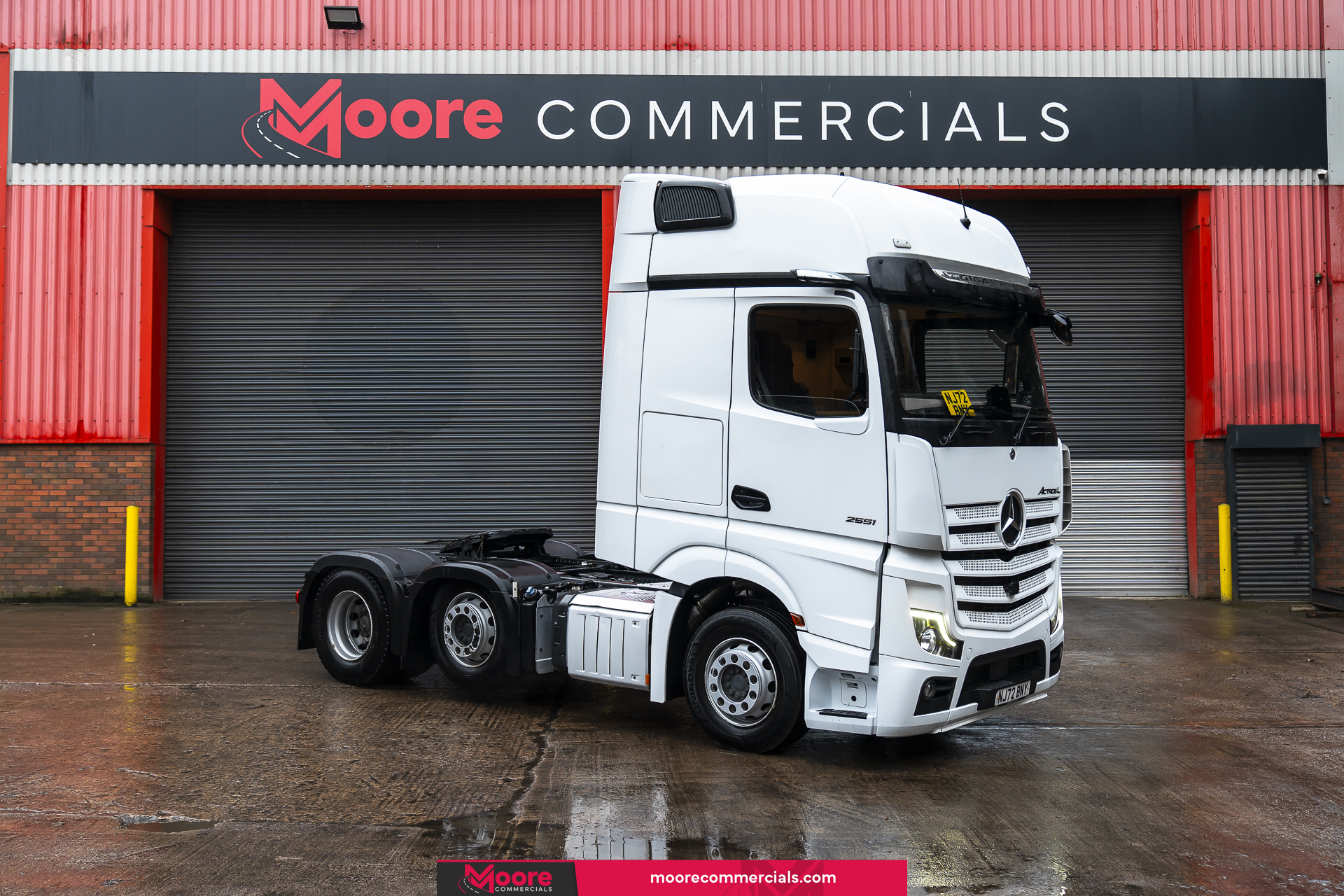 Listings Archive - Moore Commercials