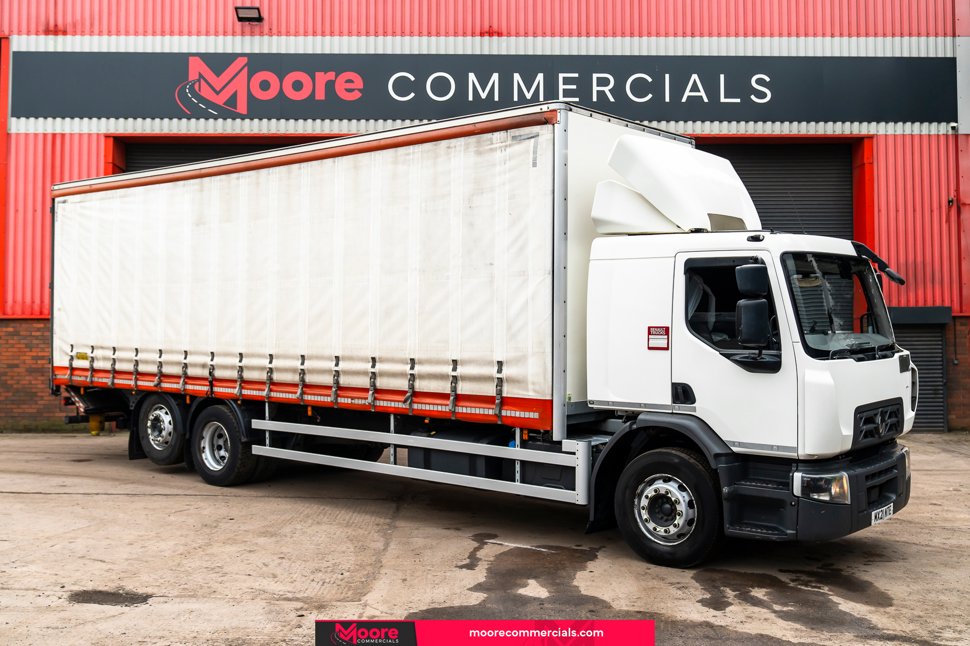 2021 (21) Renault D Wide 320 DTI 8 26T 30FT Sleeper Cab